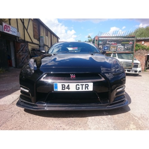 Nissan R35 GTR TS 1 Carbon Front Splitter with brake cooling vents