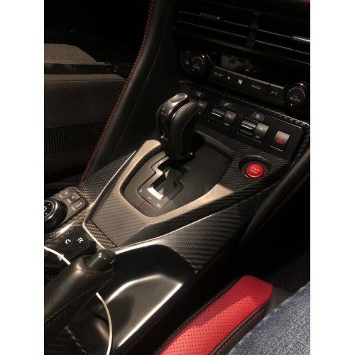 Nissan R35 GTR 2017-18 Dry Carbon Gear Selector Surround