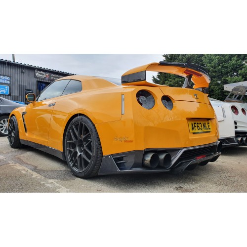 Nissan R35 GTR LB V1 Spec Carbon Rear Spats